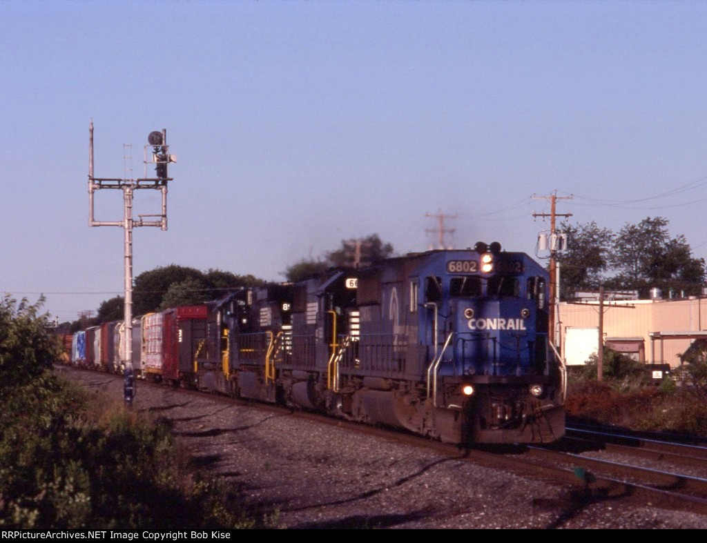 CR 6802 west with NS power